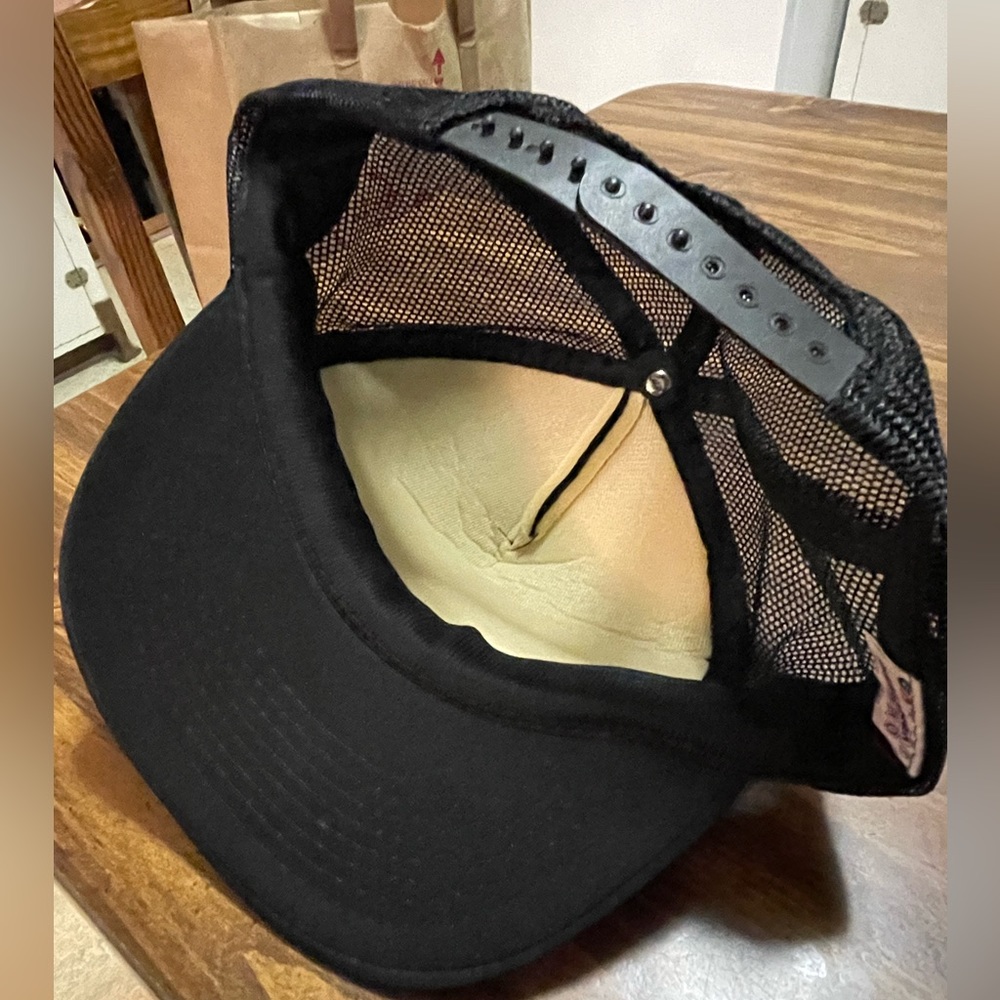 Vintage Caesar’s Palace Trucker Hat - Black & Gold De… - Gem
